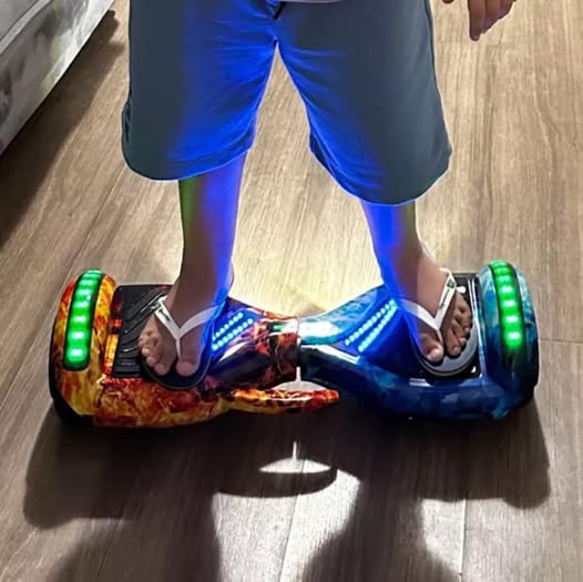 Hoverboard Overboard Skate Elétrico 6.5 Bluetooth Com Led - Eba Promoção