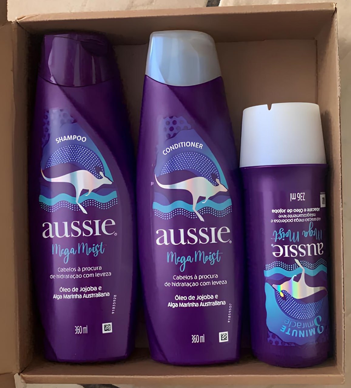 Kit Aussie Mega Moist Super Hidratação Shampoo 360ml e Condicionador ...